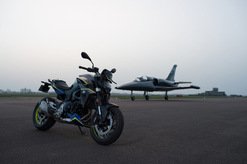 Limited Edition F900R exclusively for France - F900 Series Main Chat ...